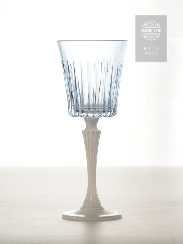 Design One | Two Tone Light blue and Clear Timeless « Design One